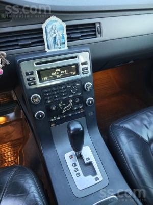 Melns Volvo V70 2008 Preiļi, ar dzinēja tilpumu 2.40 L un nobraukumu 299 tūkst. km par 3500 €, foto 8 vietnē AUTOMOTO.COM.LV
