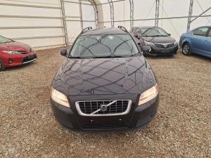Black Volvo V70 2008 in Marijampole, with an engine capacity of 2.40 L and mileage of 311 thousand km for 2550 €, photo 9 on AUTOMOTO.COM.LV