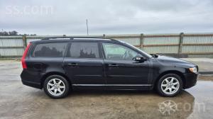 Melns Volvo V70 2008 Bauska, ar dzinēja tilpumu 2.40 L un nobraukumu 244 tūkst. km par 2750 €, foto 5 vietnē AUTOMOTO.COM.LV