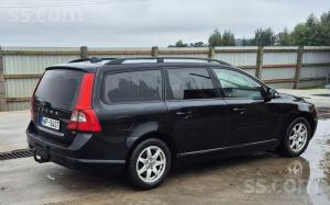 Melns Volvo V70 2008 Bauska, ar dzinēja tilpumu 2.40 L un nobraukumu 244 tūkst. km par 2750 €, foto 6 vietnē AUTOMOTO.COM.LV