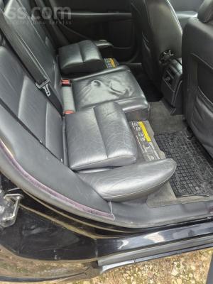 Melns Volvo V70 2008 Bauska, ar dzinēja tilpumu 2.40 L un nobraukumu 244 tūkst. km par 2750 €, foto 8 vietnē AUTOMOTO.COM.LV