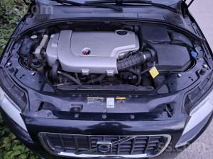 Melns Volvo V70 2008 Rīga, ar dzinēja tilpumu 2.40 L un nobraukumu 309 tūkst. km par 3500 €, foto 3 vietnē AUTOMOTO.COM.LV