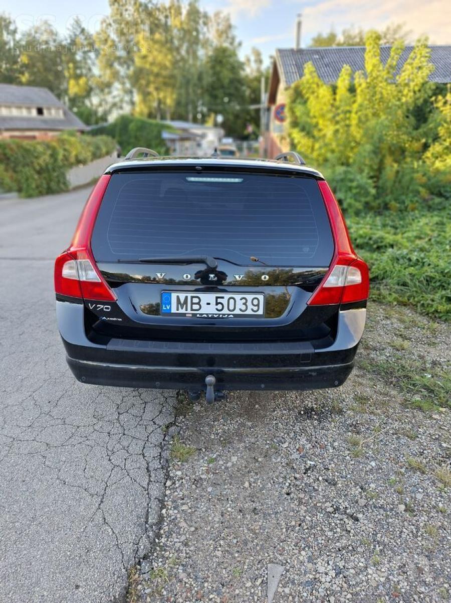 Melns Volvo V70 2008 Rīga, ar dzinēja tilpumu 2.40 L un nobraukumu 309 tūkst. km par 3500 €, foto 7 vietnē AUTOMOTO.COM.LV