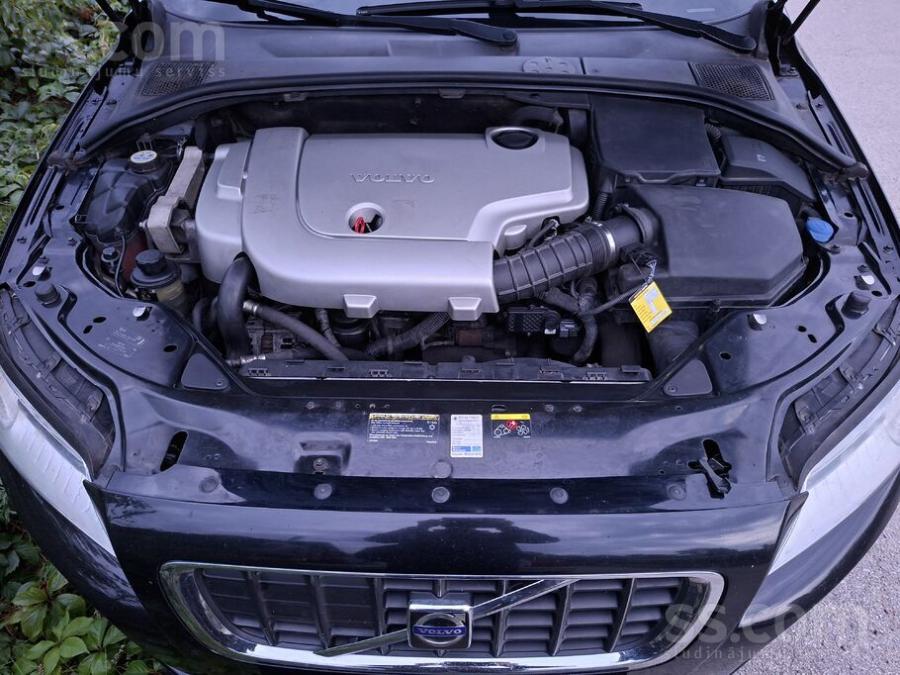 Melns Volvo V70 2008 Rīga, ar dzinēja tilpumu 2.40 L un nobraukumu 309 tūkst. km par 3500 €, foto 3 vietnē AUTOMOTO.COM.LV