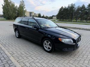 Melns Volvo V70 2008 Kupiškis, ar dzinēja tilpumu 2.40 L un nobraukumu 368 tūkst. km par 4500 €, foto 5 vietnē AUTOMOTO.COM.LV