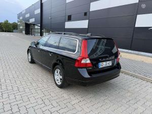 Melns Volvo V70 2008 Kupiškis, ar dzinēja tilpumu 2.40 L un nobraukumu 368 tūkst. km par 4500 €, foto 9 vietnē AUTOMOTO.COM.LV