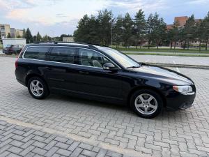 Melns Volvo V70 2008 Kupiškis, ar dzinēja tilpumu 2.40 L un nobraukumu 368 tūkst. km par 4500 €, foto 12 vietnē AUTOMOTO.COM.LV