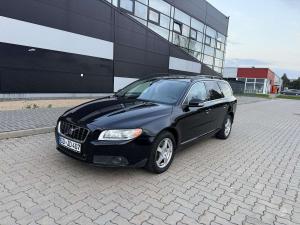 Melns Volvo V70 2008 Kupiškis, ar dzinēja tilpumu 2.40 L un nobraukumu 368 tūkst. km par 4500 €, foto 15 vietnē AUTOMOTO.COM.LV