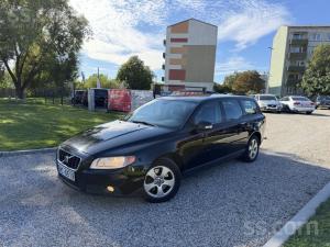 Melns Volvo V70 2008 Ventspils, ar dzinēja tilpumu 2.40 L un nobraukumu 443 tūkst. km par 2990 €, foto  vietnē AUTOMOTO.COM.LV