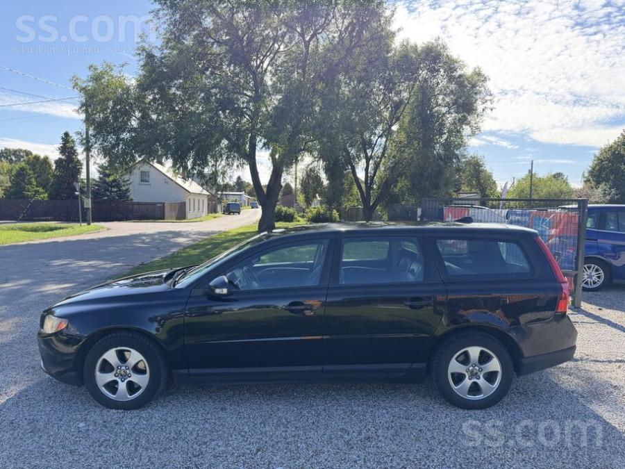 Melns Volvo V70 2008 Ventspils, ar dzinēja tilpumu 2.40 L un nobraukumu 443 tūkst. km par 2990 €, foto 6 vietnē AUTOMOTO.COM.LV