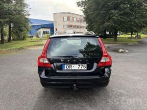 Melns Volvo V70 2008 Ogre, ar dzinēja tilpumu 2.40 L un nobraukumu 0 tūkst. km par 5350 €, foto 5 vietnē AUTOMOTO.COM.LV