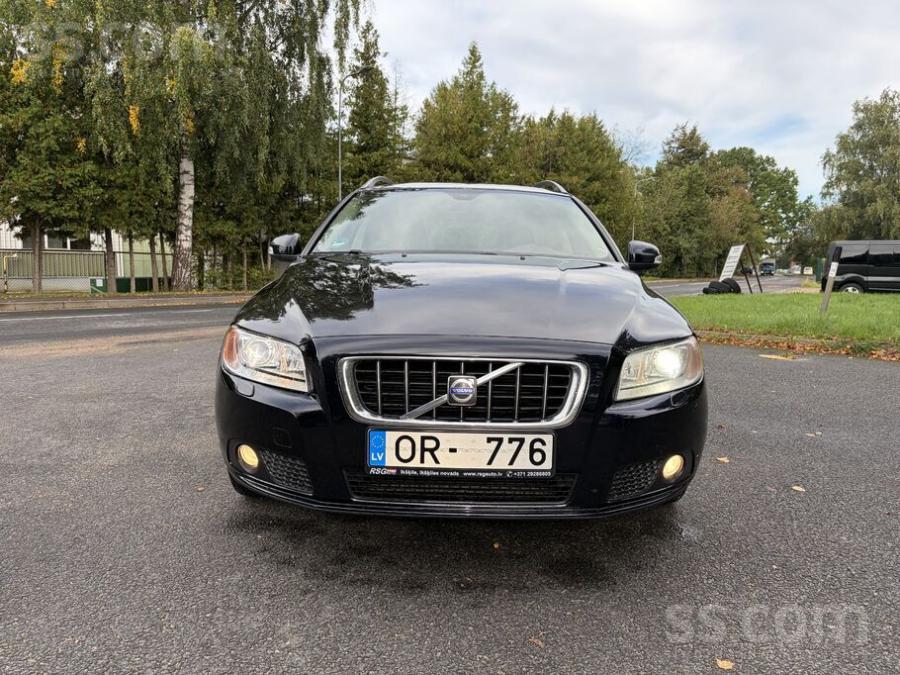 Melns Volvo V70 2008 Ogre, ar dzinēja tilpumu 2.40 L un nobraukumu 0 tūkst. km par 5350 €, foto 11 vietnē AUTOMOTO.COM.LV