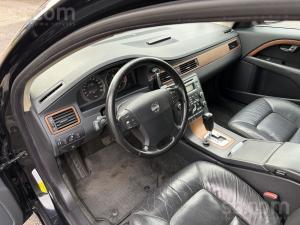Melns Volvo V70 2008 Ogre, ar dzinēja tilpumu 2.40 L un nobraukumu 0 tūkst. km par 5350 €, foto 13 vietnē AUTOMOTO.COM.LV