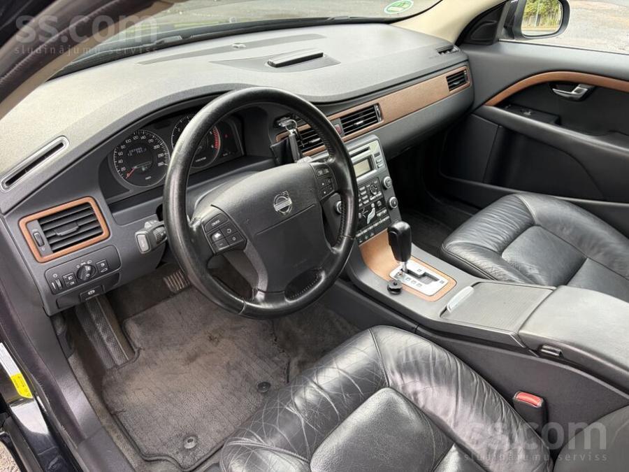 Melns Volvo V70 2008 Ogre, ar dzinēja tilpumu 2.40 L un nobraukumu 0 tūkst. km par 5350 €, foto 15 vietnē AUTOMOTO.COM.LV