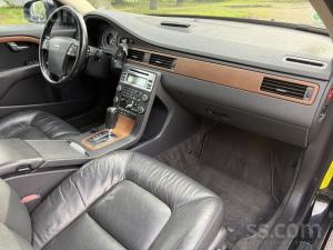 Melns Volvo V70 2008 Ogre, ar dzinēja tilpumu 2.40 L un nobraukumu 0 tūkst. km par 5350 €, foto 27 vietnē AUTOMOTO.COM.LV