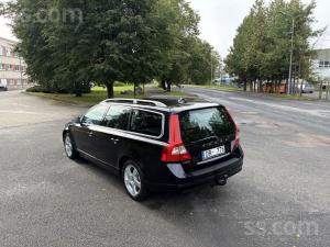 Melns Volvo V70 2008 Ogre, ar dzinēja tilpumu 2.40 L un nobraukumu 0 tūkst. km par 5350 €, foto 36 vietnē AUTOMOTO.COM.LV
