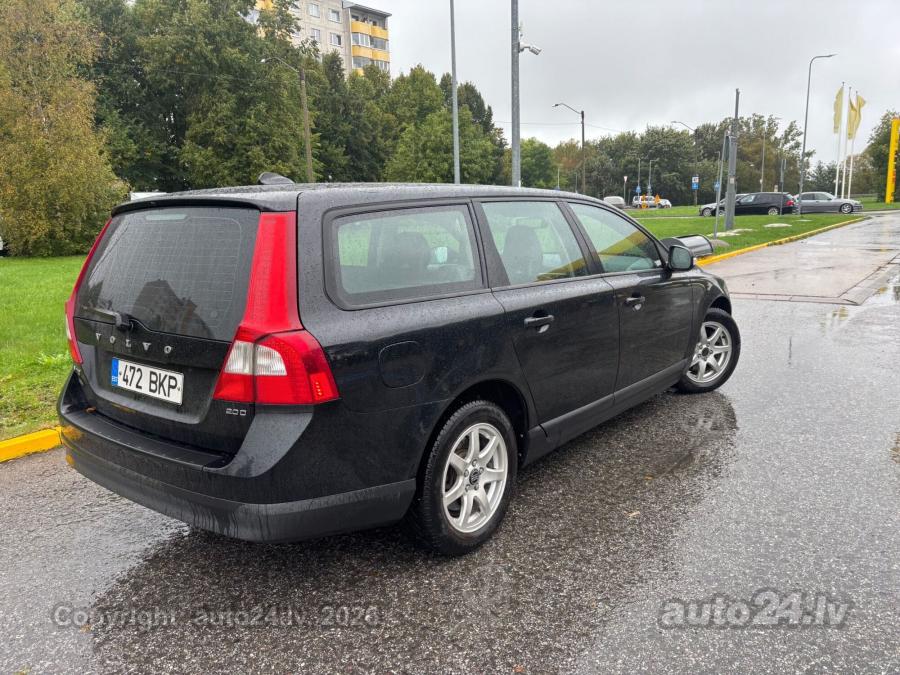 Черный Вольво В70 2008 в Таллин, объемом двигателя 2.00 л и пробегом 326 тыс. км за 2999 €, фото 5 на AUTOMOTO.COM.LV