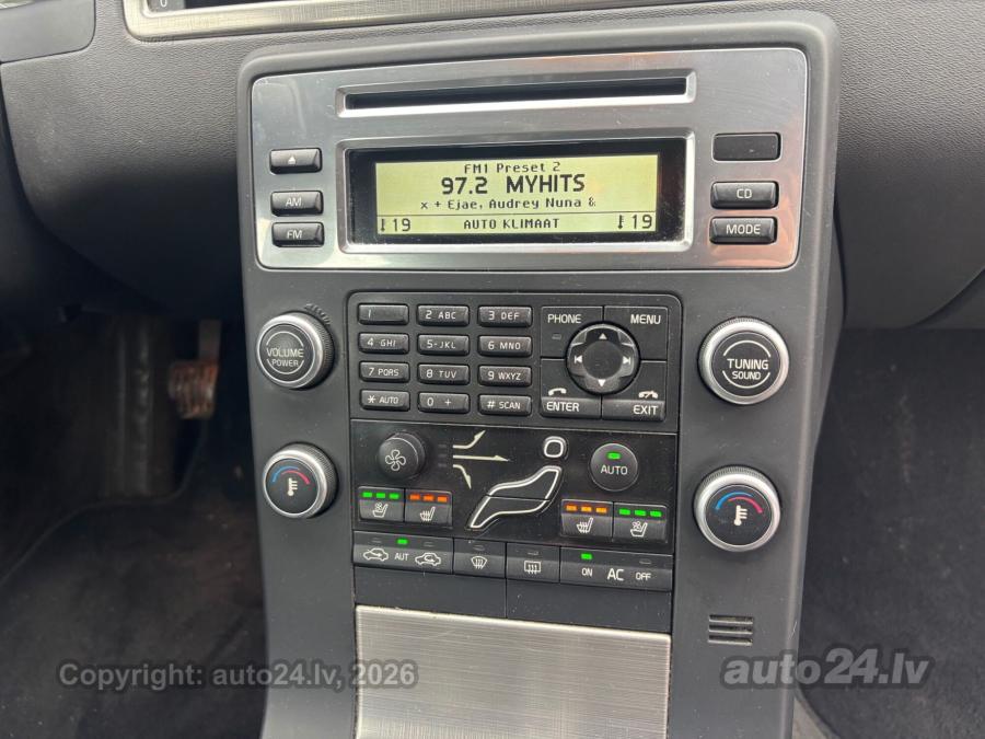 Черный Вольво В70 2008 в Таллин, объемом двигателя 2.00 л и пробегом 326 тыс. км за 2999 €, фото 12 на AUTOMOTO.COM.LV