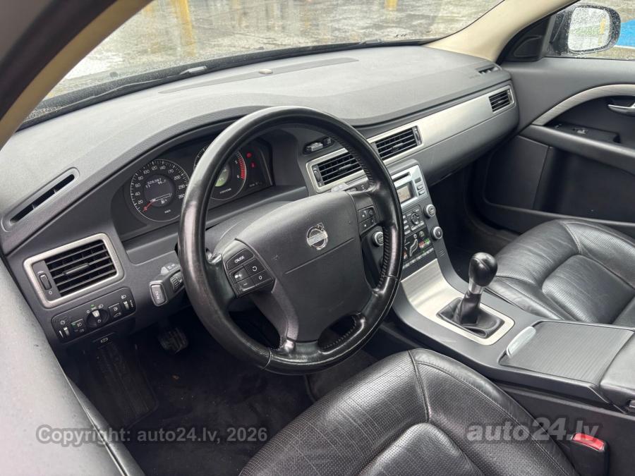 Черный Вольво В70 2008 в Таллин, объемом двигателя 2.00 л и пробегом 326 тыс. км за 2999 €, фото 14 на AUTOMOTO.COM.LV