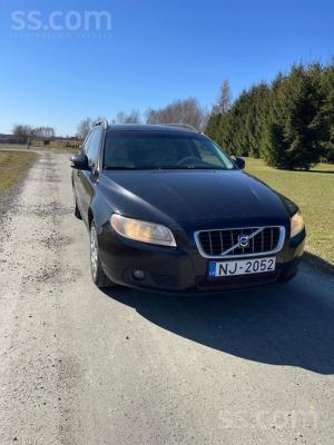 Black Volvo V70 2008 in Riga, with an engine capacity of 2.40 L and mileage of 226 thousand km for 2300 €, photo 3 on AUTOMOTO.COM.LV