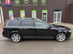 Black Volvo V70 2008 in Valmiera, with an engine capacity of 2.40 L and mileage of 342 thousand km for 3200 €, photo 3 on AUTOMOTO.COM.LV