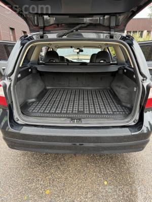 Black Volvo V70 2008 in Valmiera, with an engine capacity of 2.40 L and mileage of 342 thousand km for 3200 €, photo 7 on AUTOMOTO.COM.LV