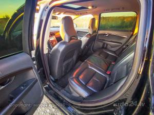 Melns Volvo V70 2008 Tallina, ar dzinēja tilpumu 2.40 L un nobraukumu 308 tūkst. km par 4700 €, foto 7 vietnē AUTOMOTO.COM.LV