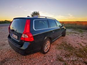 Melns Volvo V70 2008 Tallina, ar dzinēja tilpumu 2.40 L un nobraukumu 308 tūkst. km par 4700 €, foto 13 vietnē AUTOMOTO.COM.LV