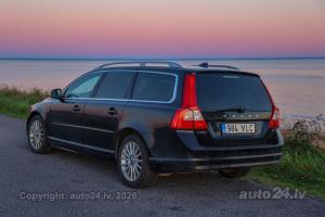 Melns Volvo V70 2008 Tallina, ar dzinēja tilpumu 2.40 L un nobraukumu 308 tūkst. km par 4700 €, foto 17 vietnē AUTOMOTO.COM.LV