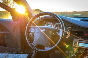 Melns Volvo V70 2008 Tallina, ar dzinēja tilpumu 2.40 L un nobraukumu 308 tūkst. km par 4700 €, foto 19 vietnē AUTOMOTO.COM.LV