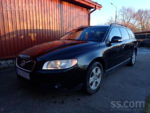 Black Volvo V70 2009 in Liepaja, with an engine capacity of 2.40 L and mileage of 316 thousand km for 4950 €, photo 4 on AUTOMOTO.COM.LV