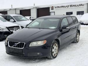 Black Volvo V70 2009 in Utena, with an engine capacity of 2.52 L and mileage of 280 thousand km for 1990 €, photo 2 on AUTOMOTO.COM.LV