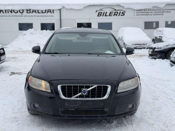Melns Volvo V70 2009 Utena, ar dzinēja tilpumu 2.52 L un nobraukumu 280 tūkst. km par 1990 €, foto 3 vietnē AUTOMOTO.COM.LV