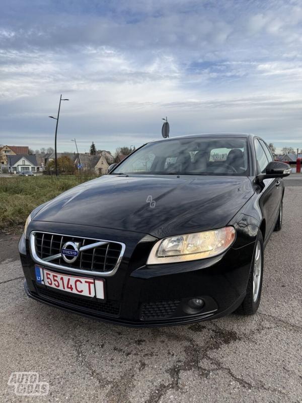 Melns Volvo V70 2009 Alīta, ar dzinēja tilpumu 2.00 L un nobraukumu 291 tūkst. km par 3850 €, foto 3 vietnē AUTOMOTO.COM.LV