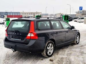 Black Volvo V70 2009 in Siauliai, with an engine capacity of 2.00 L and mileage of 275 thousand km for 3750 €, photo 4 on AUTOMOTO.COM.LV