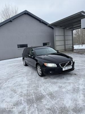 Black Volvo V70 2009 in Marijampole, with an engine capacity of 2.40 L and mileage of 300 thousand km for 3450 €, photo  on AUTOMOTO.COM.LV