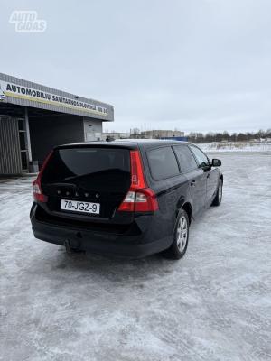 Black Volvo V70 2009 in Marijampole, with an engine capacity of 2.40 L and mileage of 300 thousand km for 3450 €, photo 6 on AUTOMOTO.COM.LV