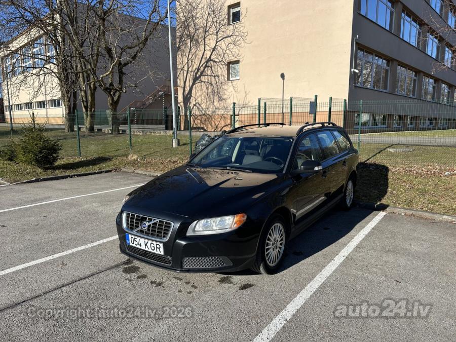 Melns Volvo V70 2009 Tallina, ar dzinēja tilpumu 2.00 L un nobraukumu 358 tūkst. km par 4200 €, foto 6 vietnē AUTOMOTO.COM.LV