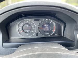 Black Volvo V70 2009 in Cesis, with an engine capacity of 2.40 L and mileage of 0 thousand km for 3990 €, photo 21 on AUTOMOTO.COM.LV