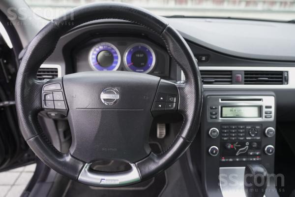 Melns Volvo V70 2009 Rīga, ar dzinēja tilpumu 2.40 L un nobraukumu 273 tūkst. km par 4990 €, foto 10 vietnē AUTOMOTO.COM.LV