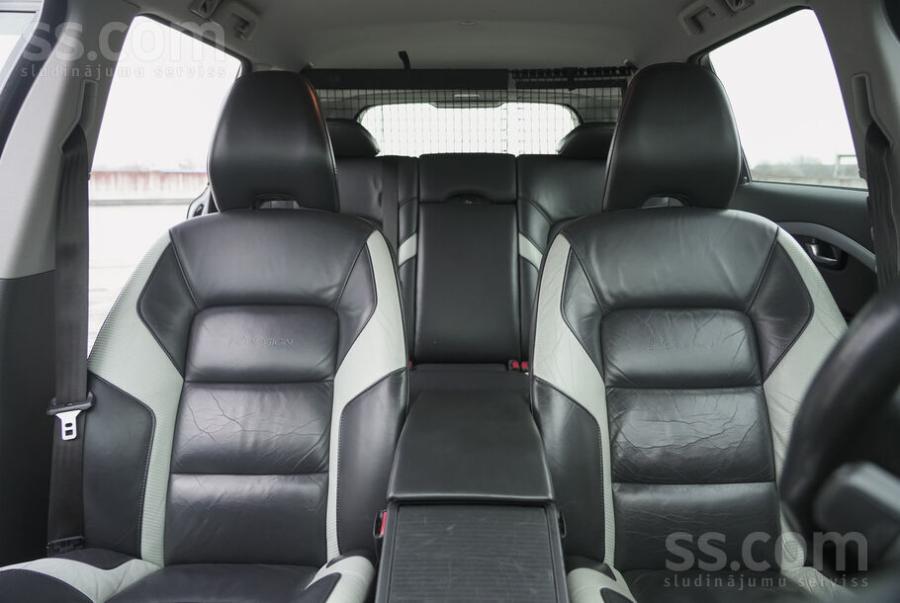 Melns Volvo V70 2009 Rīga, ar dzinēja tilpumu 2.40 L un nobraukumu 273 tūkst. km par 4990 €, foto 18 vietnē AUTOMOTO.COM.LV