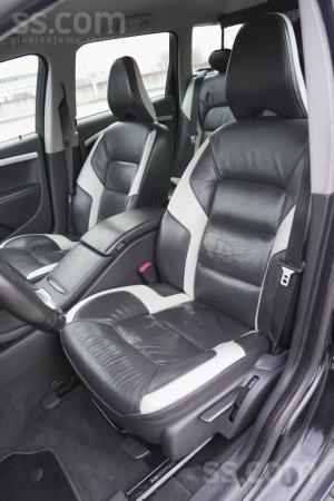 Melns Volvo V70 2009 Rīga, ar dzinēja tilpumu 2.40 L un nobraukumu 273 tūkst. km par 4990 €, foto 31 vietnē AUTOMOTO.COM.LV