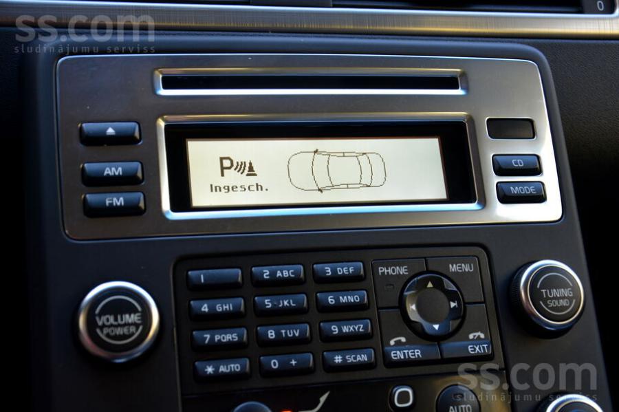 Melns Volvo V70 2009 Rīga, ar dzinēja tilpumu 2.00 L un nobraukumu 297 tūkst. km par 2650 €, foto 21 vietnē AUTOMOTO.COM.LV