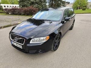 Melns Volvo V70 2009 Jēkabpils, ar dzinēja tilpumu 2.00 L un nobraukumu 334 tūkst. km par 4690 €, foto 4 vietnē AUTOMOTO.COM.LV