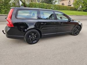 Melns Volvo V70 2009 Jēkabpils, ar dzinēja tilpumu 2.00 L un nobraukumu 334 tūkst. km par 4690 €, foto 9 vietnē AUTOMOTO.COM.LV