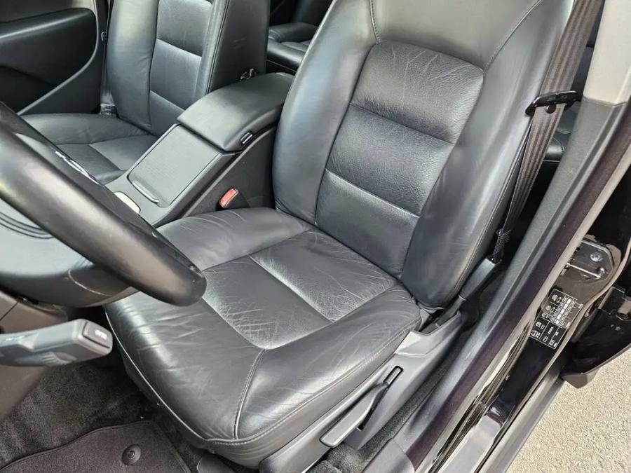 Melns Volvo V70 2009 Jēkabpils, ar dzinēja tilpumu 2.00 L un nobraukumu 334 tūkst. km par 4690 €, foto 17 vietnē AUTOMOTO.COM.LV