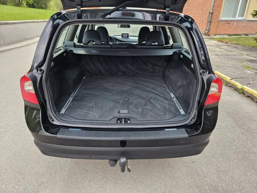 Melns Volvo V70 2009 Jēkabpils, ar dzinēja tilpumu 2.00 L un nobraukumu 334 tūkst. km par 4690 €, foto 20 vietnē AUTOMOTO.COM.LV