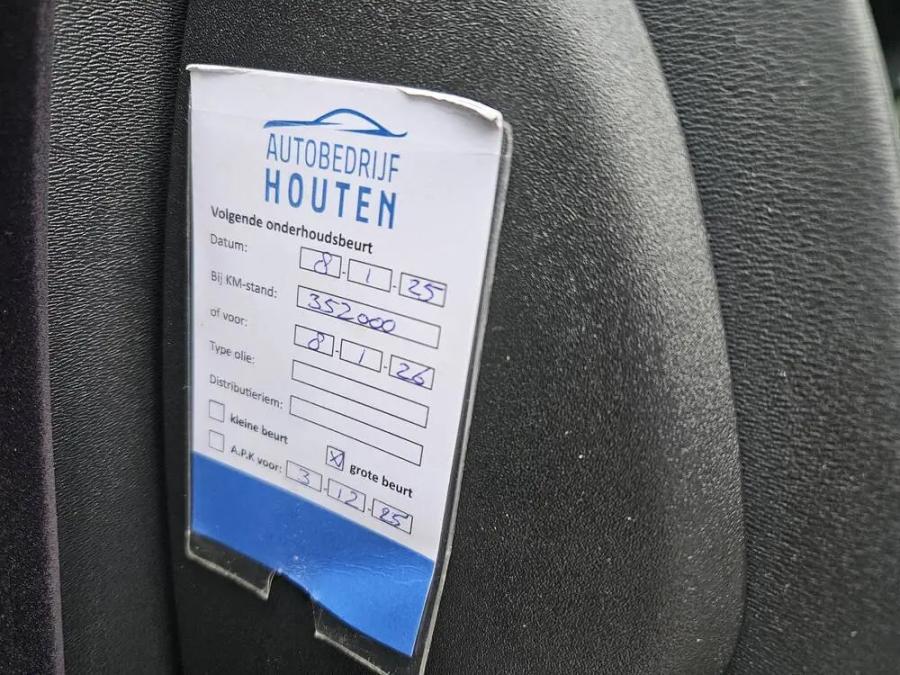Melns Volvo V70 2009 Jēkabpils, ar dzinēja tilpumu 2.00 L un nobraukumu 334 tūkst. km par 4690 €, foto 34 vietnē AUTOMOTO.COM.LV