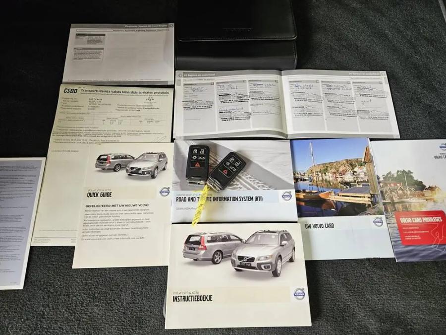 Melns Volvo V70 2009 Jēkabpils, ar dzinēja tilpumu 2.00 L un nobraukumu 334 tūkst. km par 4690 €, foto 35 vietnē AUTOMOTO.COM.LV