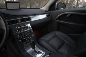 Melns Volvo V70 2009 Jelgava, ar dzinēja tilpumu 2.40 L un nobraukumu 326 tūkst. km par 5800 €, foto 12 vietnē AUTOMOTO.COM.LV